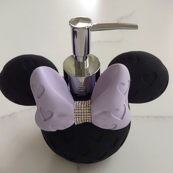 Disney | Accessories | Disney Minnie Mouse Lotionsoap Pump ...
